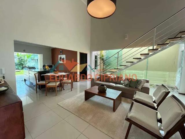 Casa / Sobrado para Venda em Caraguatatuba/SP Pontal de Santa Marina 4 Quartos