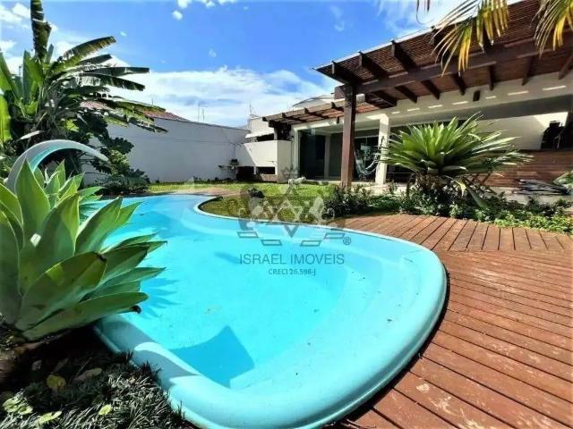 Casa / Sobrado para Venda em Caraguatatuba/SP Pontal de Santa Marina 4 Quartos