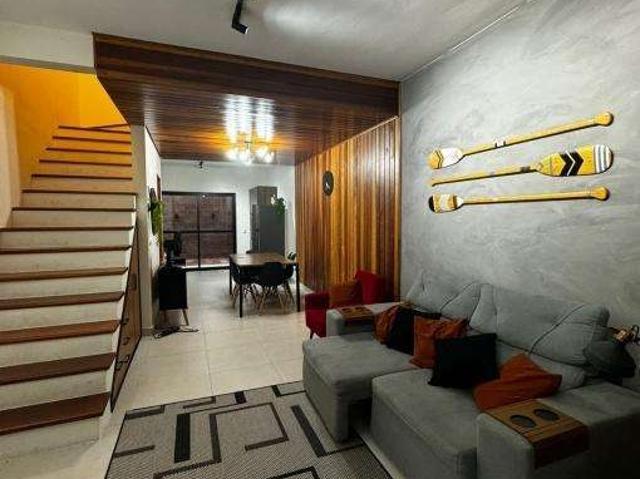 Casa / Sobrado para Venda em Caraguatatuba/SP Pontal de Santa Marina 2 Quartos