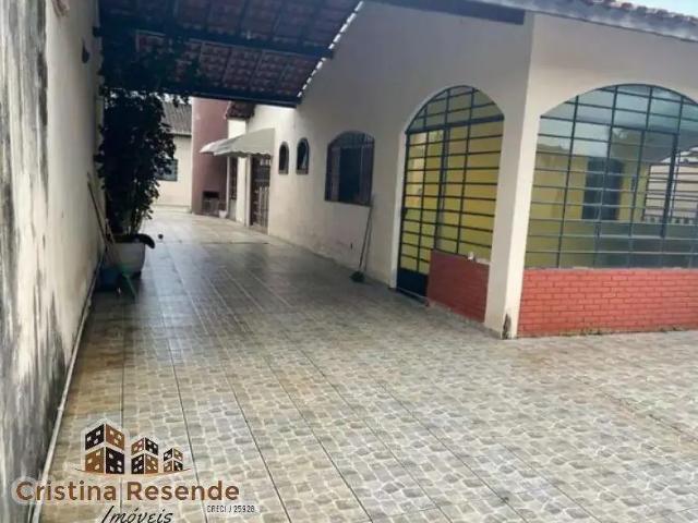 Casa / Sobrado para Venda em Caraguatatuba/SP Pontal de Santa Marina 3 Quartos