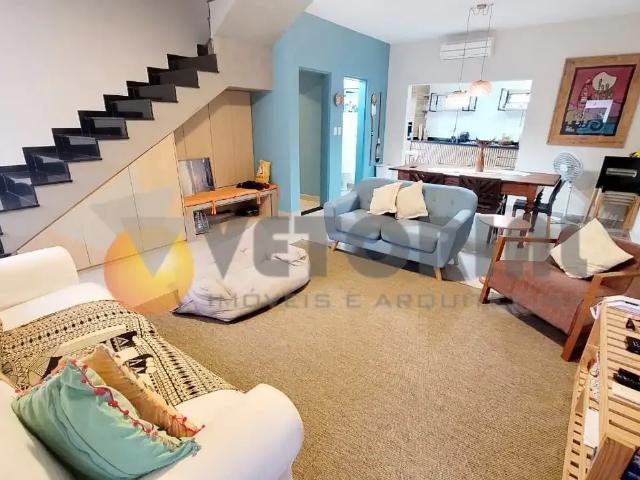 Casa / Sobrado para Venda em Caraguatatuba/SP Pontal de Santa Marina 3 Quartos