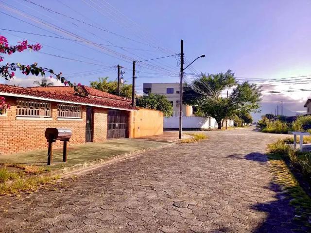 Casa / Sobrado para Venda em Caraguatatuba/SP Pontal de Santa Marina 3 Quartos