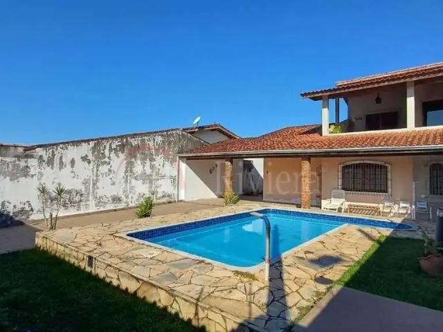 Casa / Sobrado para Venda em Caraguatatuba/SP Pontal de Santa Marina 3 Quartos