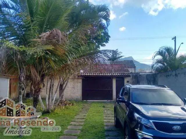 Casa / Sobrado para Venda em Caraguatatuba/SP Pontal de Santa Marina 3 Quartos