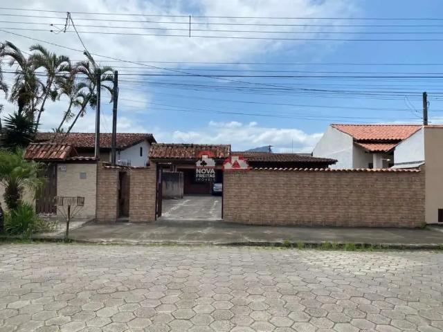 Casa / Sobrado para Venda em Caraguatatuba/SP Pontal de Santa Marina 3 Quartos