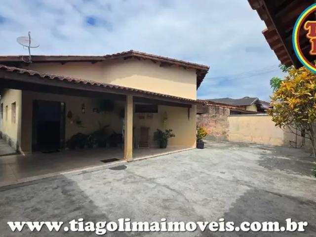 Casa / Sobrado para Venda em Caraguatatuba/SP Pontal de Santa Marina 3 Quartos
