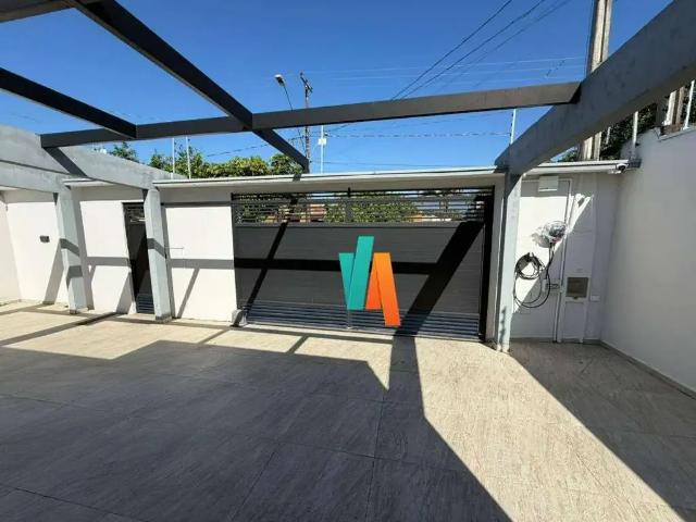 Casa / Sobrado para Venda em Caraguatatuba/SP Pontal de Santa Marina 3 Quartos