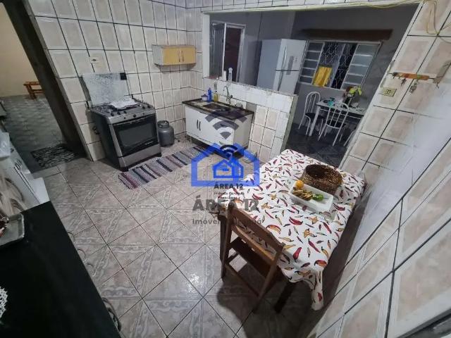 Casa / Sobrado para Venda em Caraguatatuba/SP Porto Novo 4 Quartos