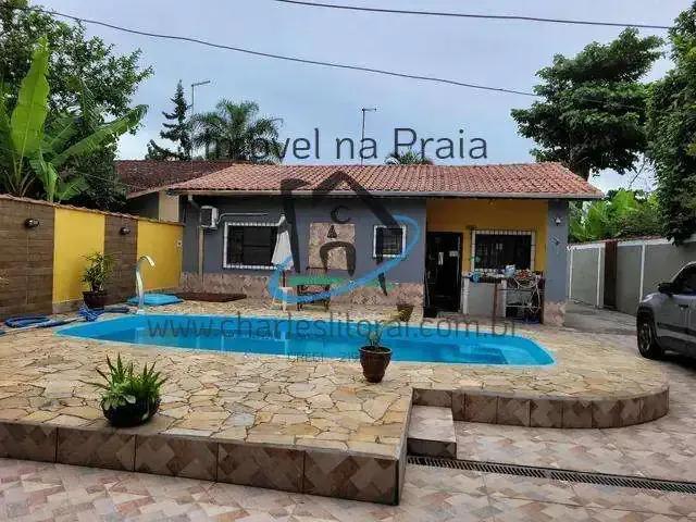 Casa / Sobrado para Venda em Caraguatatuba/SP Porto Novo 4 Quartos