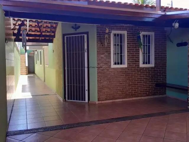 Casa / Sobrado para Venda em Caraguatatuba/SP Porto Novo 2 Quartos