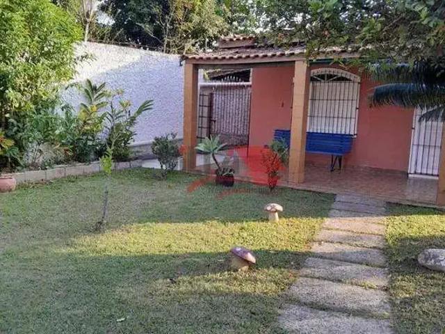 Casa / Sobrado para Venda em Caraguatatuba/SP Porto Novo 3 Quartos
