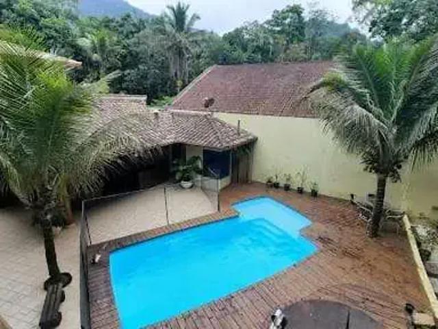 Casa / Sobrado para Venda em Caraguatatuba/SP Park Imperial 4 Quartos