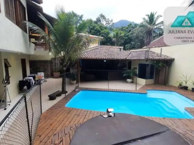 Casa / Sobrado para Venda em Caraguatatuba/SP Park Imperial 4 Quartos