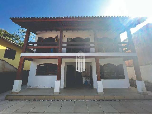 Casa / Sobrado para Venda em Caraguatatuba/SP Park Imperial 5 Quartos