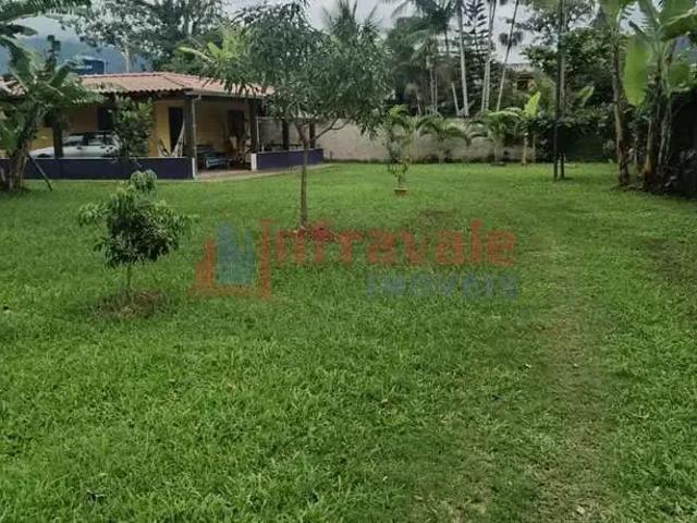 Casa / Sobrado para Venda em Caraguatatuba/SP Pegorelli 1 Quartos