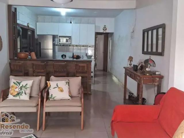 Casa / Sobrado para Venda em Caraguatatuba/SP Perequê Mirim 4 Quartos