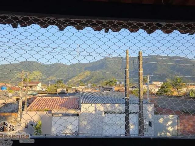 Casa / Sobrado para Venda em Caraguatatuba/SP Perequê Mirim 2 Quartos
