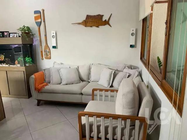 Casa / Sobrado para Venda em Caraguatatuba/SP Perequê Mirim 2 Quartos