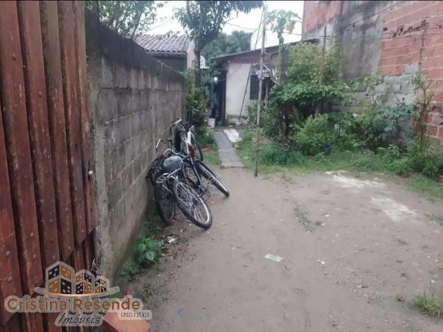 Casa / Sobrado para Venda em Caraguatatuba/SP Perequê Mirim 3 Quartos