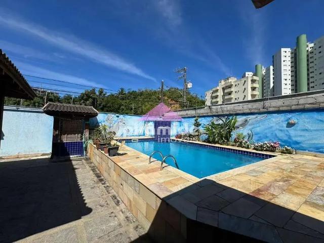 Casa / Sobrado para Venda em Caraguatatuba/SP Prainha 4 Quartos