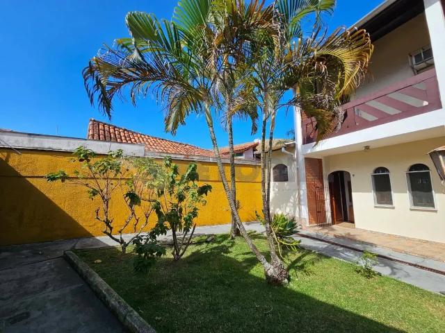 Casa / Sobrado para Venda em Caraguatatuba/SP Prainha 3 Quartos