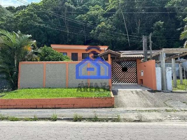 Casa / Sobrado para Venda em Caraguatatuba/SP Prainha 3 Quartos