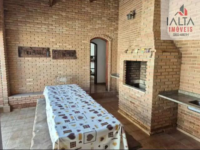 Casa / Sobrado para Venda em Caraguatatuba/SP Praia Aruan 4 Quartos
