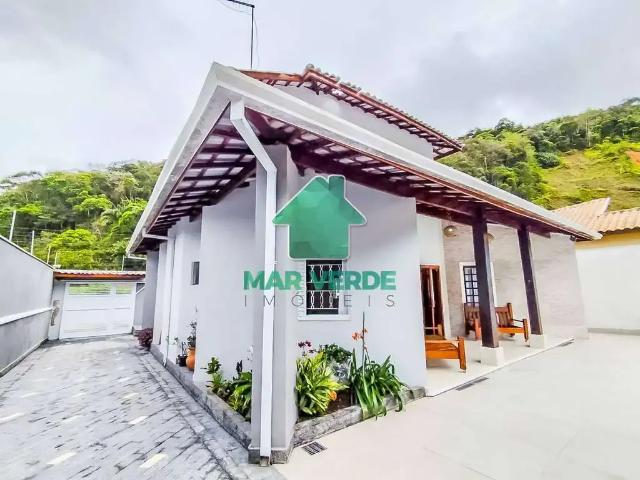 Casa / Sobrado para Venda em Caraguatatuba/SP Praia da Cocanha 3 Quartos