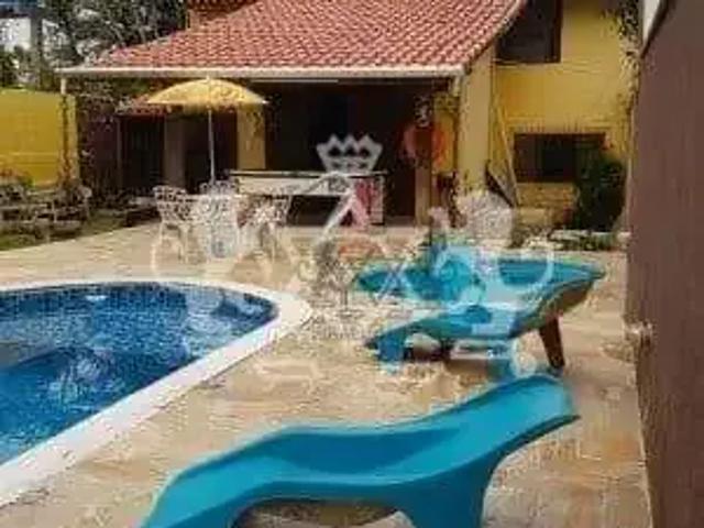 Casa / Sobrado para Venda em Caraguatatuba/SP Praia das Palmeiras 4 Quartos