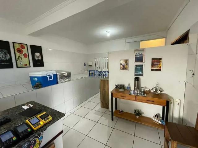 Casa / Sobrado para Venda em Caraguatatuba/SP Praia das Palmeiras 4 Quartos