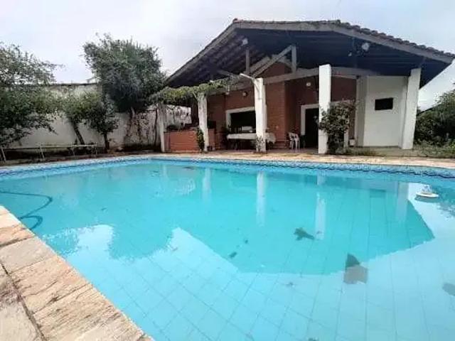 Casa / Sobrado para Venda em Caraguatatuba/SP Praia das Palmeiras 5 Quartos