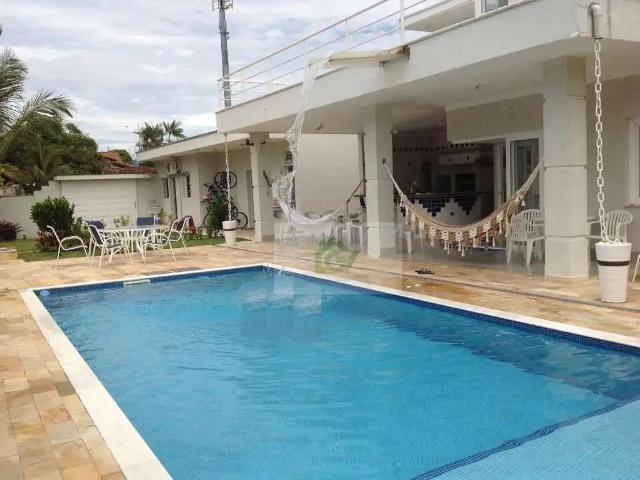 Casa / Sobrado para Venda em Caraguatatuba/SP Praia das Palmeiras 5 Quartos