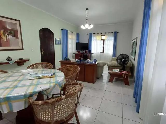 Casa / Sobrado para Venda em Caraguatatuba/SP Praia das Palmeiras 7 Quartos
