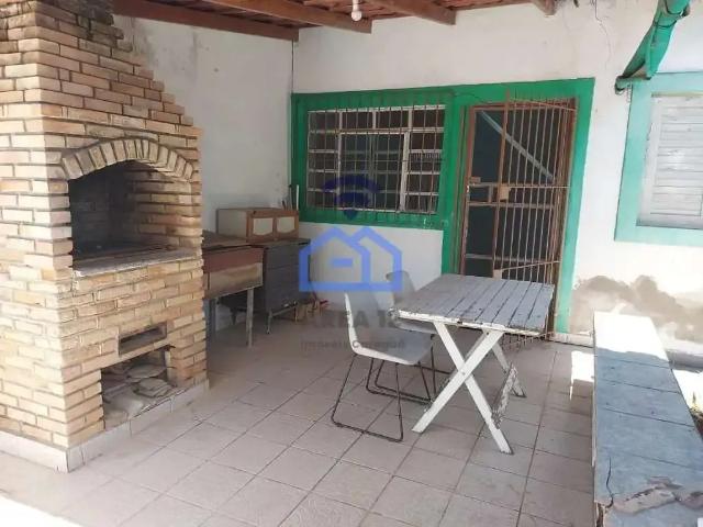 Casa / Sobrado para Venda em Caraguatatuba/SP Praia das Palmeiras 2 Quartos
