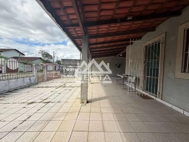 Casa / Sobrado para Venda em Caraguatatuba/SP Praia das Palmeiras 2 Quartos