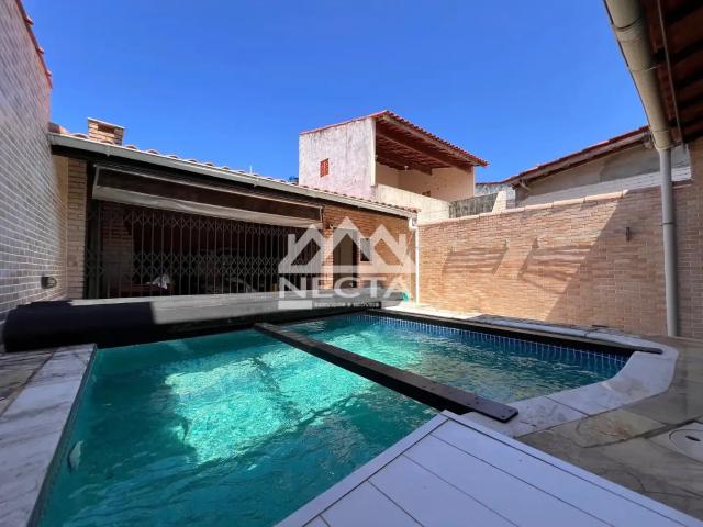Casa / Sobrado para Venda em Caraguatatuba/SP Praia das Palmeiras 2 Quartos