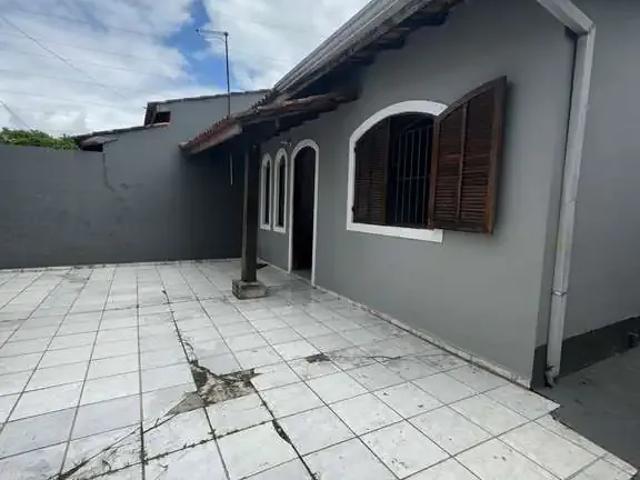 Casa / Sobrado para Venda em Caraguatatuba/SP Praia das Palmeiras 2 Quartos
