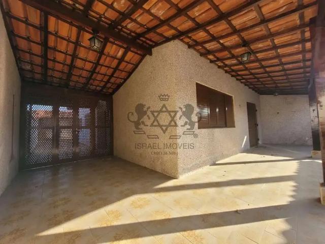Casa / Sobrado para Venda em Caraguatatuba/SP Praia das Palmeiras 3 Quartos