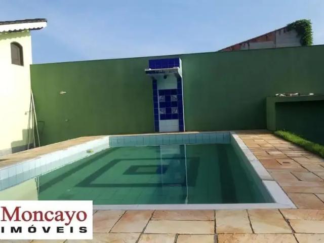 Casa / Sobrado para Venda em Caraguatatuba/SP Praia das Palmeiras 3 Quartos