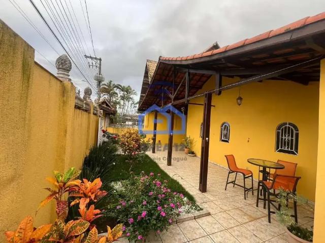 Casa / Sobrado para Venda em Caraguatatuba/SP Praia das Palmeiras 3 Quartos