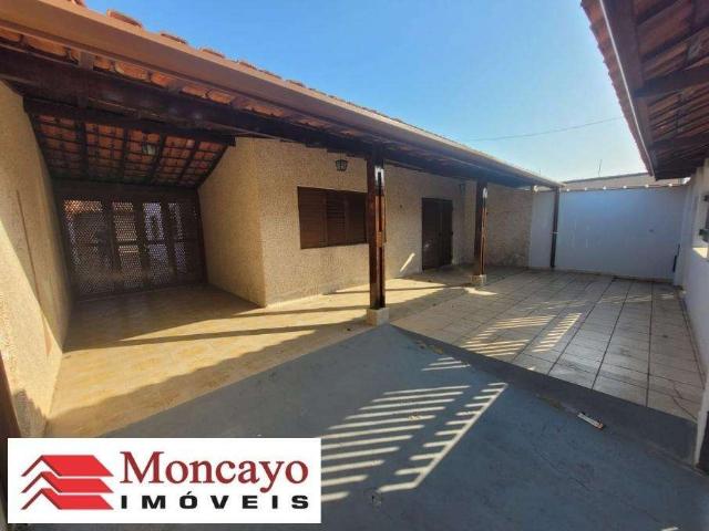 Casa / Sobrado para Venda em Caraguatatuba/SP Praia das Palmeiras 3 Quartos