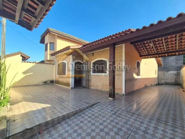 Casa / Sobrado para Venda em Caraguatatuba/SP Praia das Palmeiras 3 Quartos