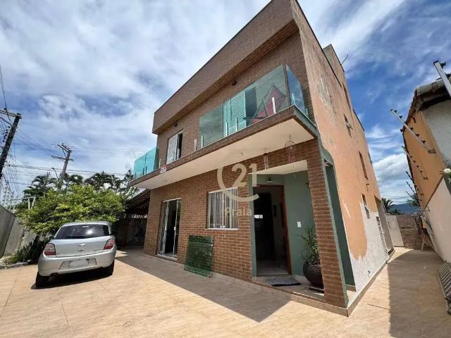 Casa / Sobrado para Venda em Caraguatatuba/SP Praia das Palmeiras 3 Quartos