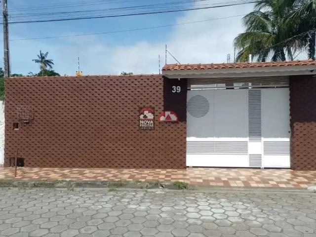 Casa / Sobrado para Venda em Caraguatatuba/SP Praia das Palmeiras 3 Quartos