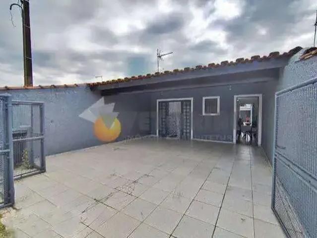 Casa / Sobrado para Venda em Caraguatatuba/SP Praia das Palmeiras 3 Quartos