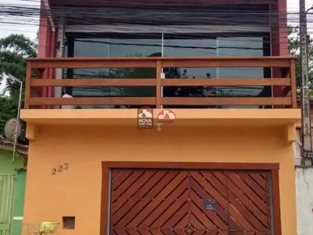 Casa / Sobrado para Venda em Caraguatatuba/SP Rio do Ouro 4 Quartos