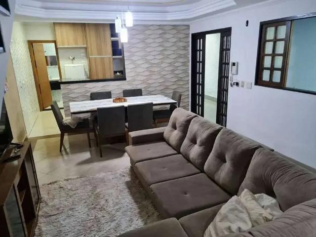 Casa / Sobrado para Venda em Caraguatatuba/SP Rio do Ouro 5 Quartos