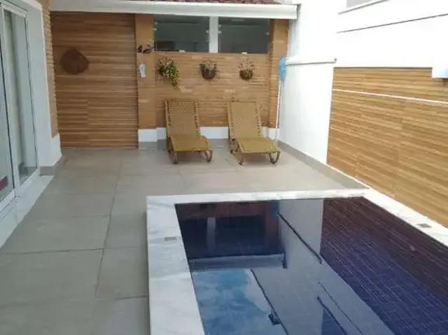 Casa / Sobrado para Venda em Caraguatatuba/SP Tabatinga 4 Quartos