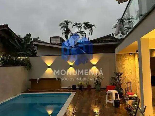 Casa / Sobrado para Venda em Caraguatatuba/SP Tabatinga 4 Quartos