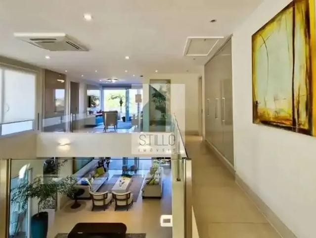 Casa / Sobrado para Venda em Caraguatatuba/SP Tabatinga 8 Quartos